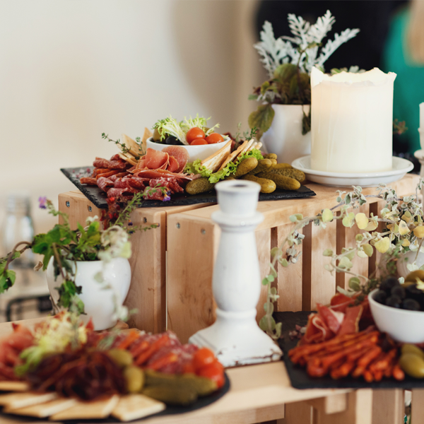 Buffet Risers – Kitchenly